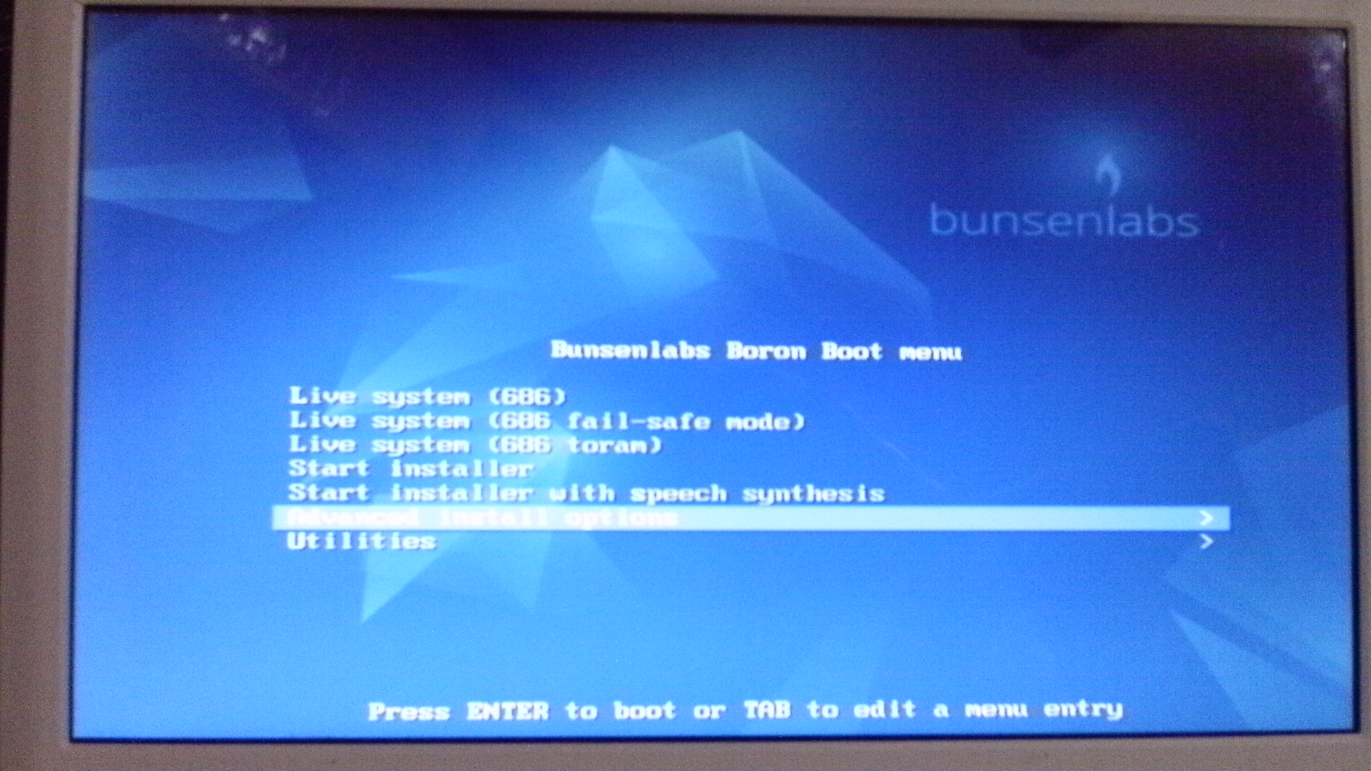 ネットブックに最適：BunsenLabs Linux 32bitインストール完全マニュアル - ミケのPC教室｜初心者・中級者のための入門サイト！パソコン・Linux・ガジェットをやさしく解説